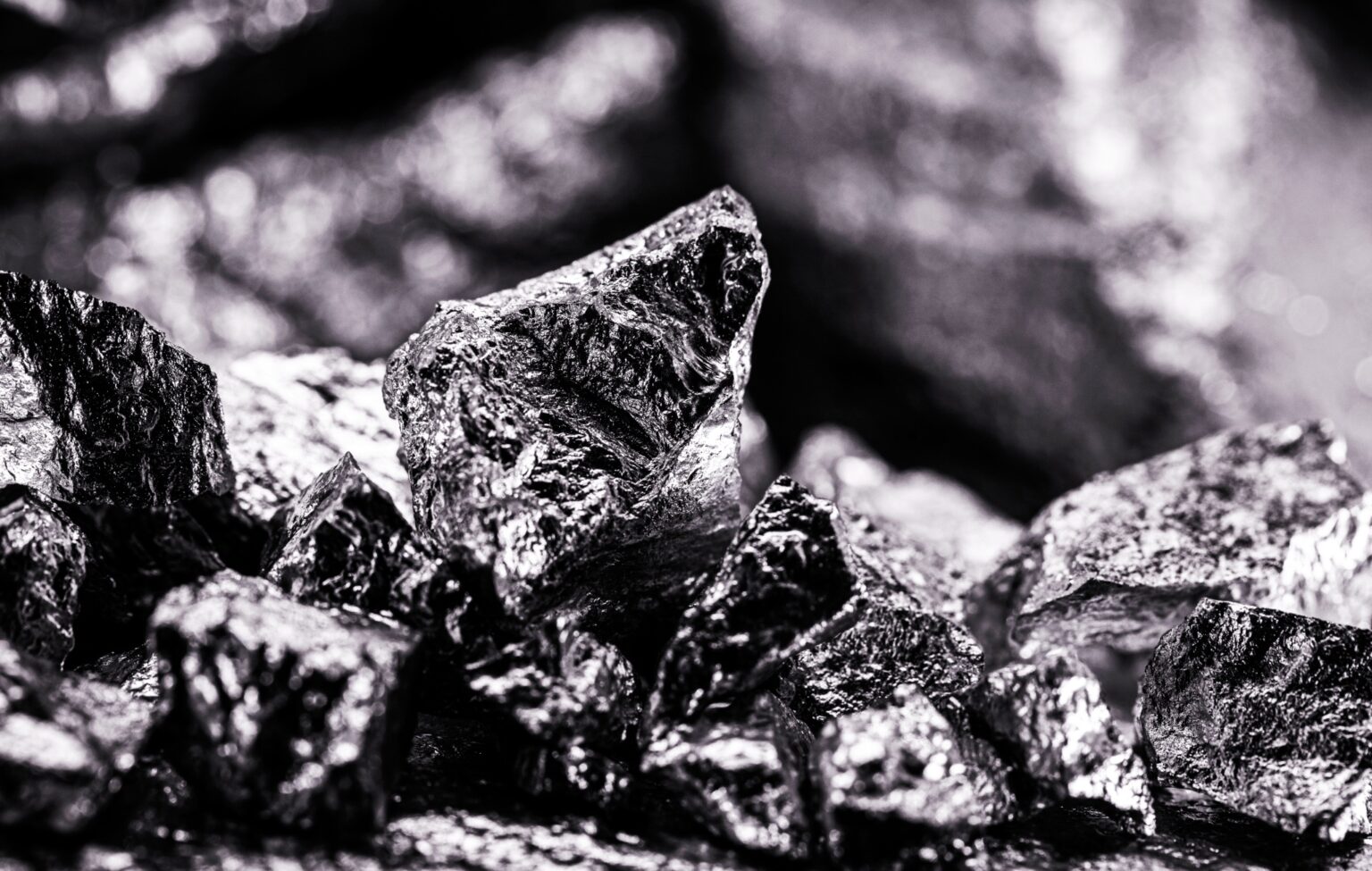 Palladium market confronts deficits amid North America's push for ...